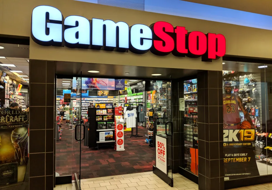 GameStop Declares PS3, Xbox 360 And Wii U As Retro Consoles, Fans React ...